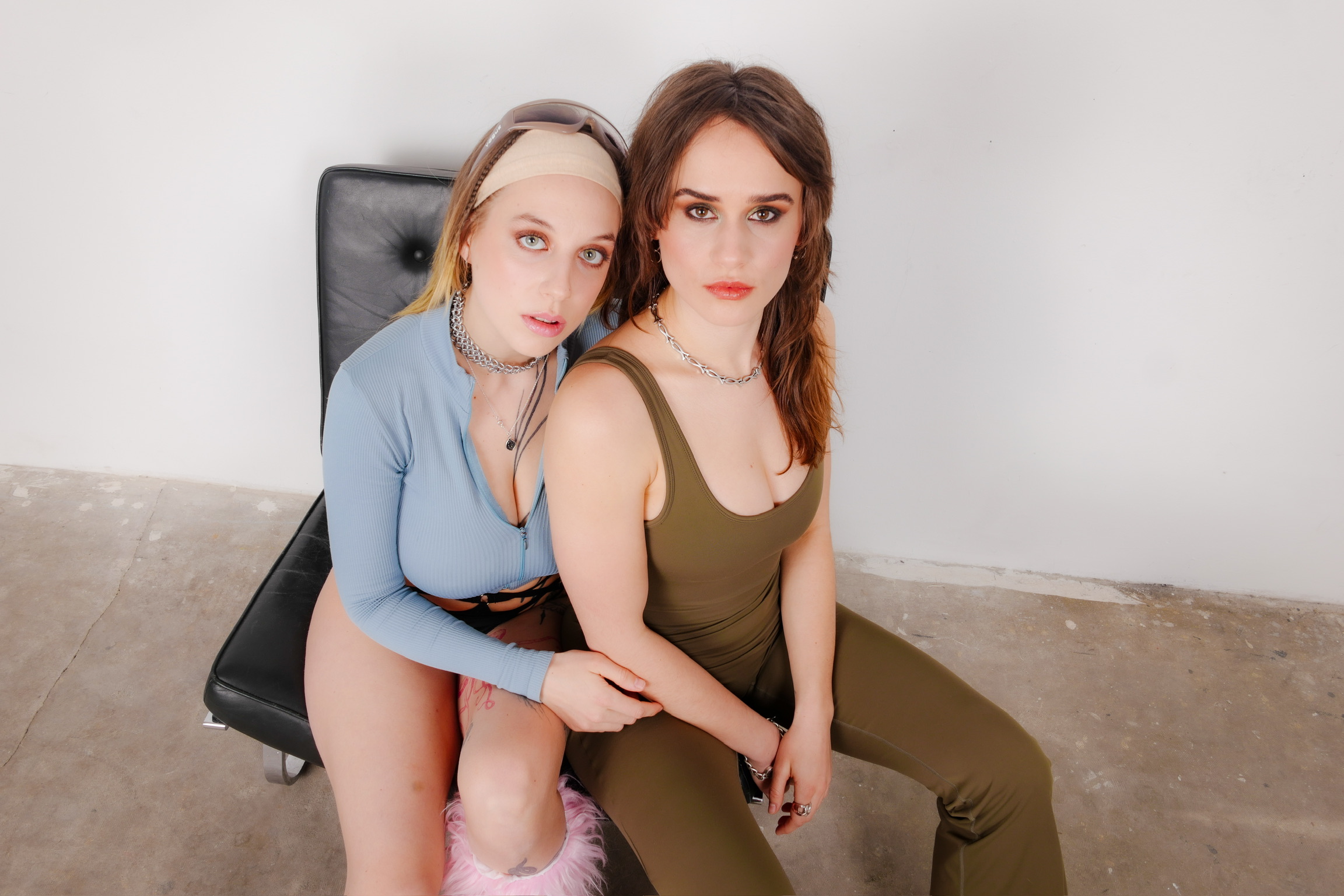 6euroneunzig: Fotzenrap, Pussypop und Tussitechno