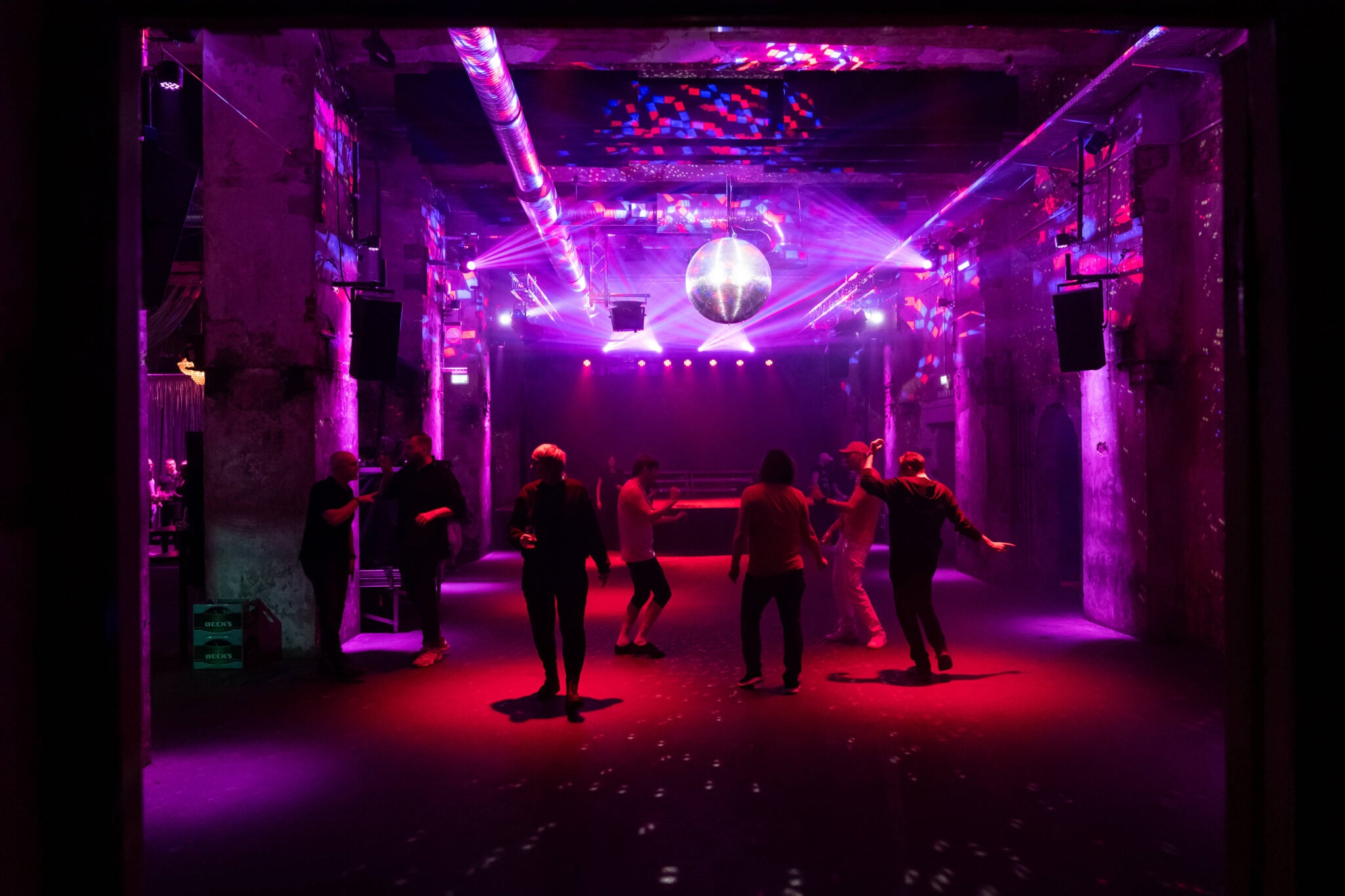 Tanzbars in Berlin: Die besten Orte zwischen Kneipe und Club